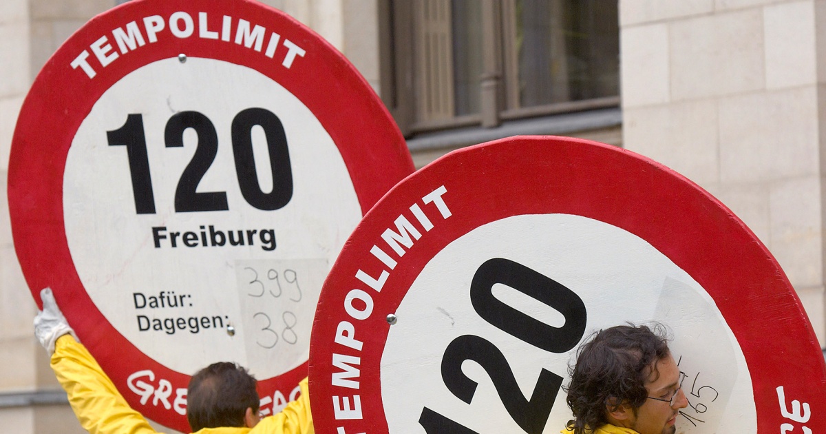 Synode legt sich bei Tempolimit nicht fest | evangelisch.de