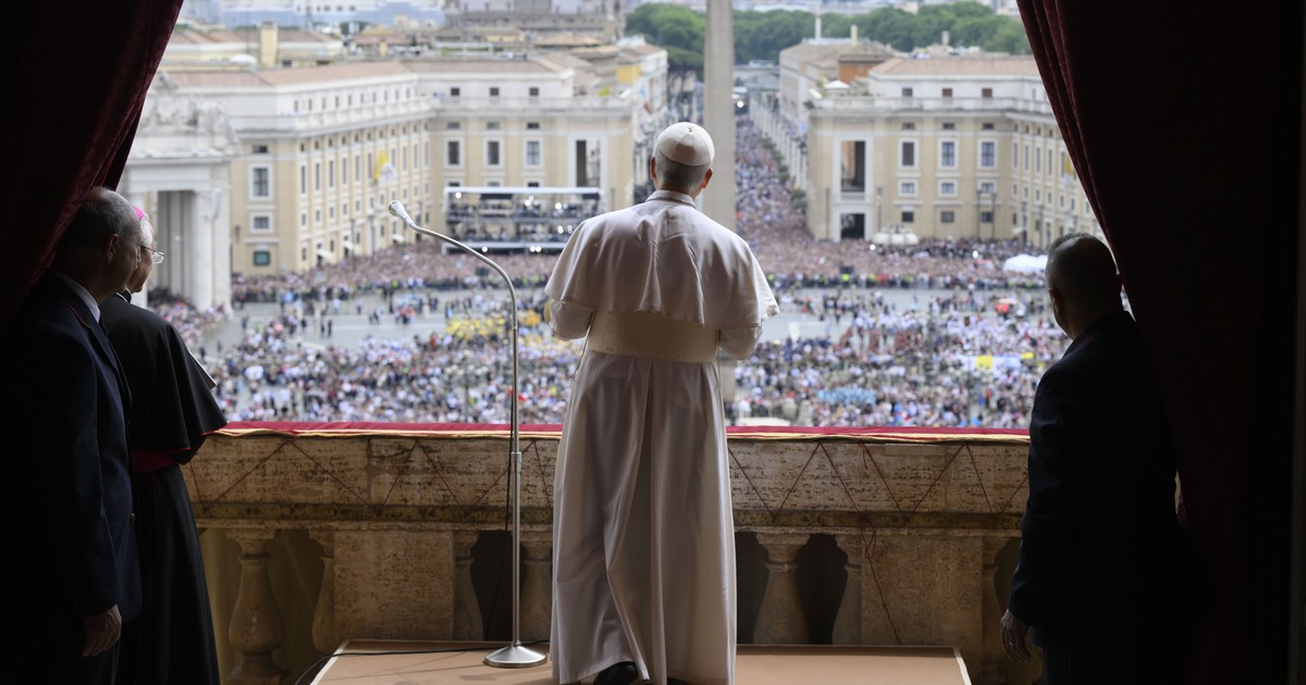 Rom feiert den neuen Papst | evangelisch.de