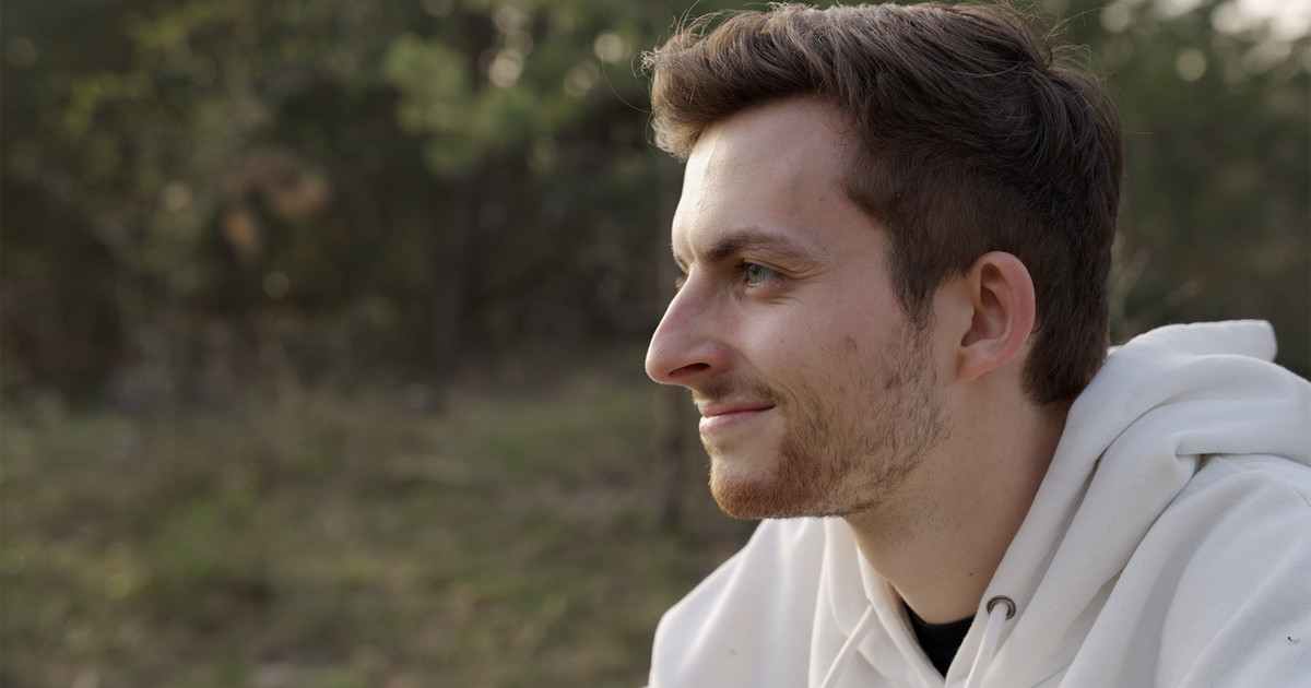 Film begleitet Sterben von Philipp Mickenbecker | evangelisch.de