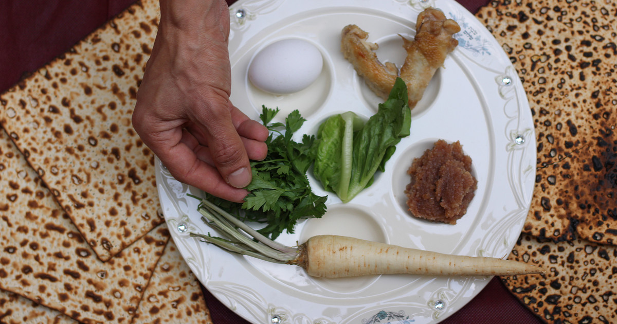 Was essen die Leute an Pessach? | Religionen Entdecken