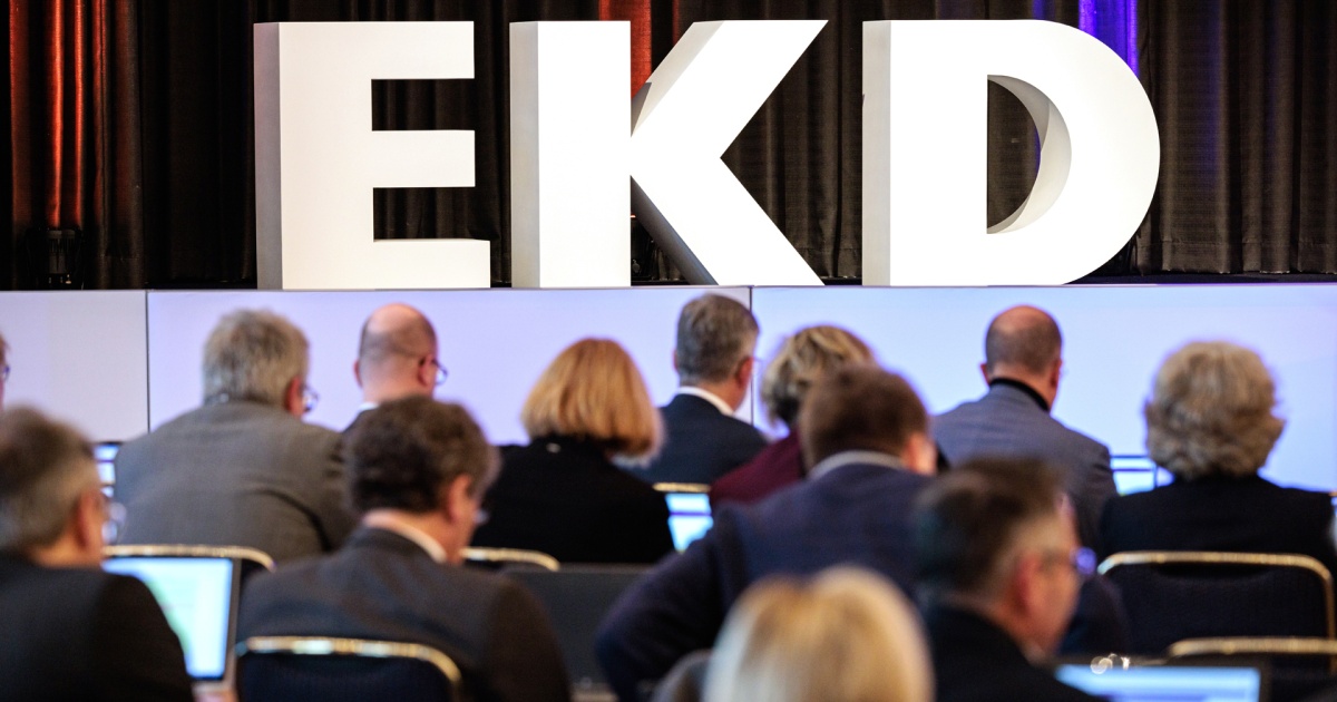 Kirche ringt um Position zu Waffenlieferungen | evangelisch.de