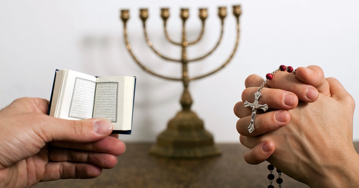 Was sind Unterschiede und Gemeinsamkeiten der Christen und des Islam? | Religionen Entdecken