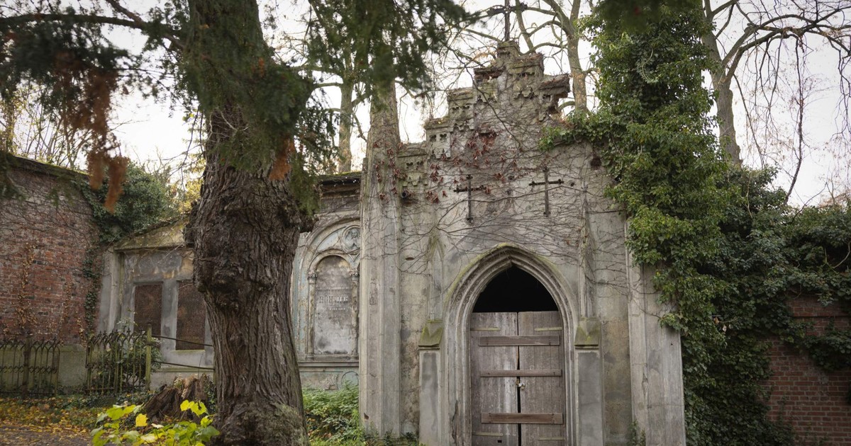 Berlin sucht Paten für historische Gräber | evangelisch.de