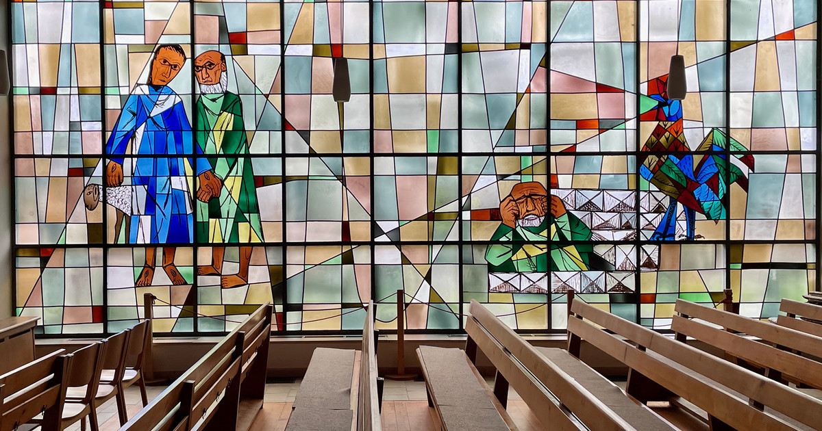 Kleinod am Bodensee mit Fenstern von Otto Dix | evangelisch.de