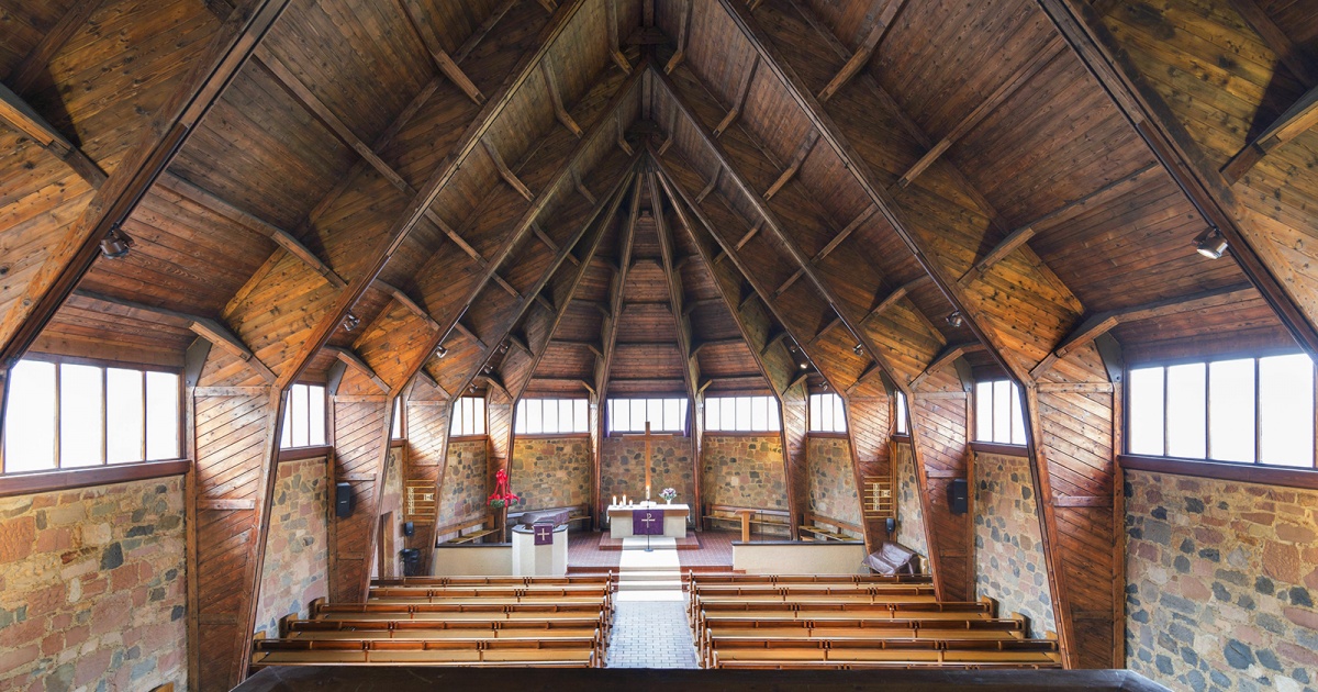 Form, Material und Liturgie - Kirchen im Bauhaus | evangelisch.de