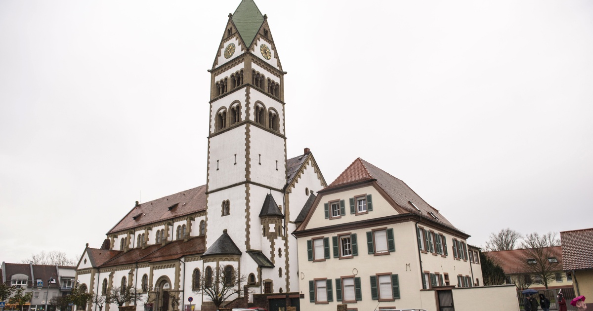 Mehr als 500 Menschen im Kirchenasyl | evangelisch.de