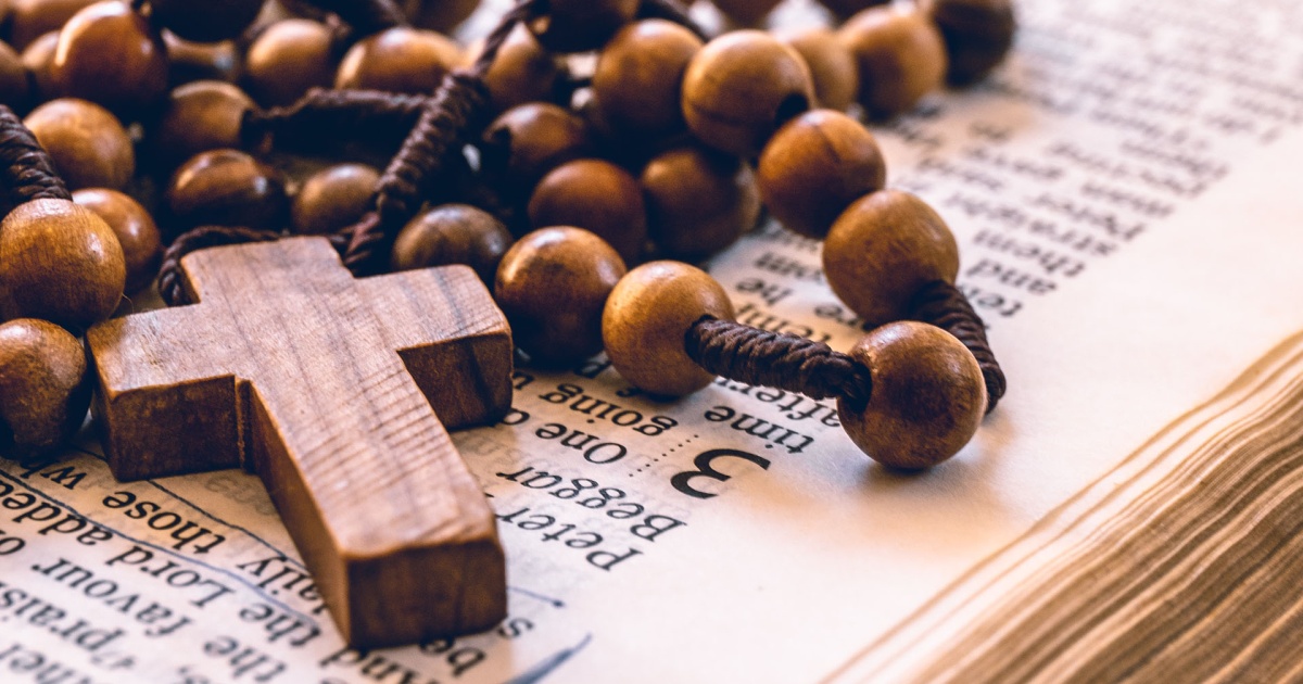 Protestanten mit Rosenkranz – wie passt das? | evangelisch.de