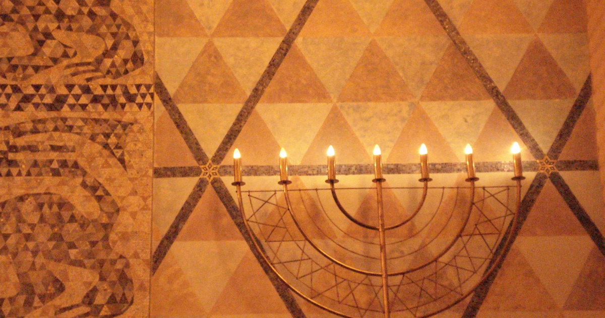 Menora | Religionen Entdecken