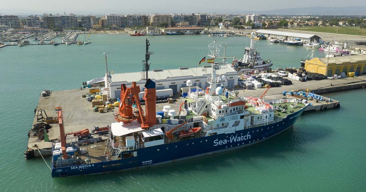 Bedford-Strohm wünscht sich "Sea-Watch 4" ohne Antifa-Fahne ...